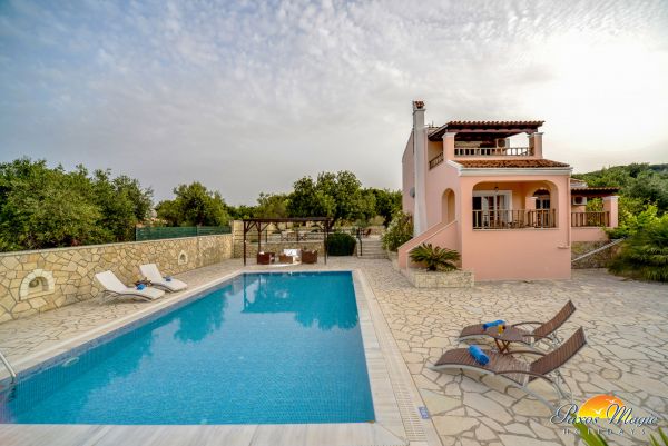 Villa Dimitris | Villas in Paxos Island | Paxos Magic Holidays